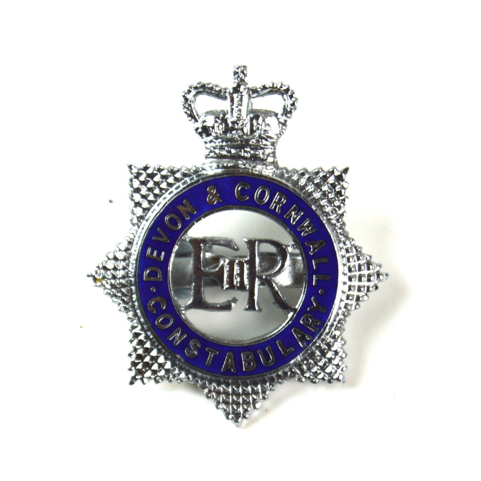 Devon & Cornwall Constabulary Chrome and Enamel Cap Badge, ERII ...