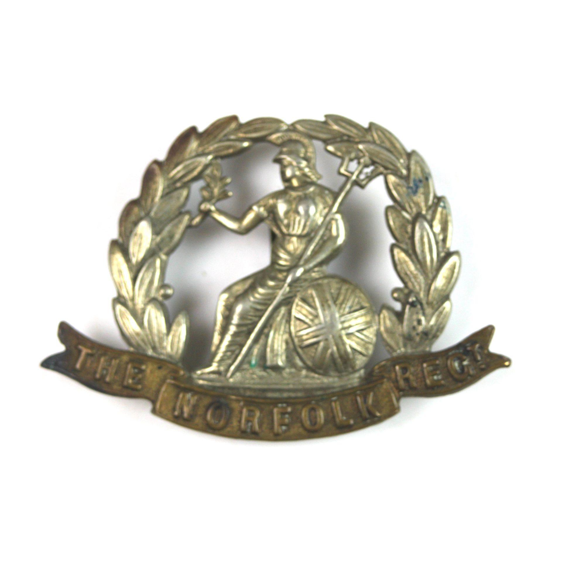 Norfolk Regiment Cap Badge (1898-1935 Pattern), Original - Jeremy ...