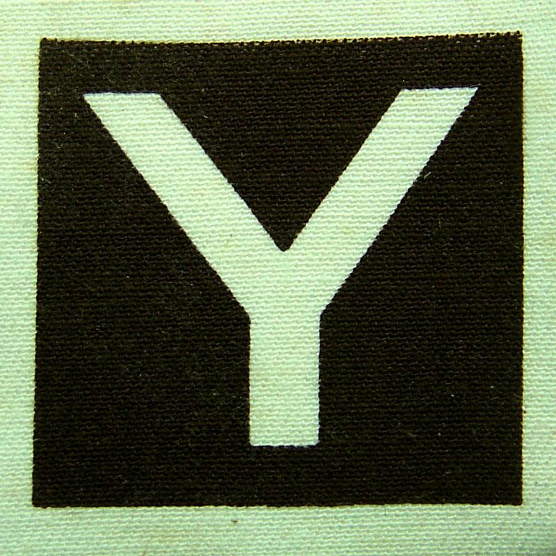 British 5th INFANTRY DIVISION printed sleeve badge 'Y' in white on Back ...
