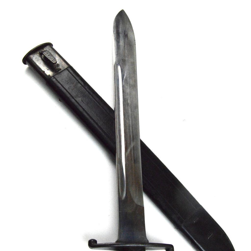 Brazilian M1908 Artillery Short Sword - Brazil | Militaria.co.uk