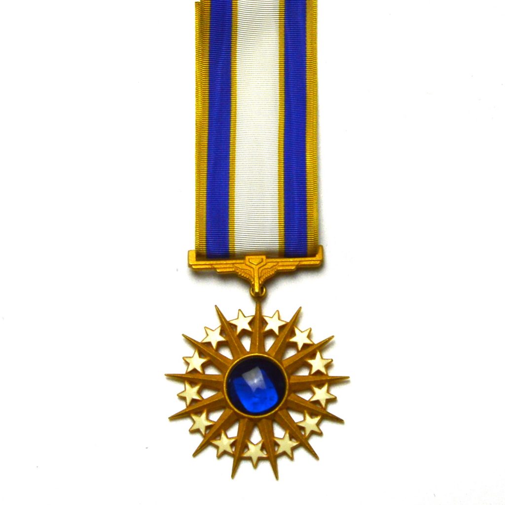 US Air Force Distinguished Service Medal - Jeremy Tenniswood Militaria