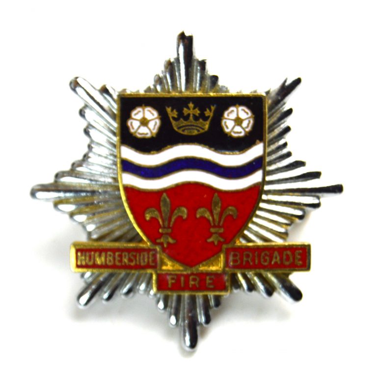 Humberside Fire Brigade Cap Badge - Jeremy Tenniswood Militaria